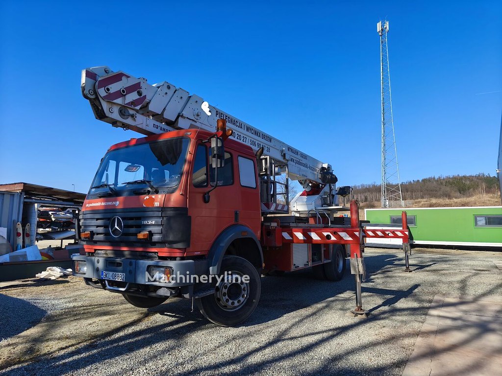 Mercedes-Benz SK 1834 auto dizalica s korpom