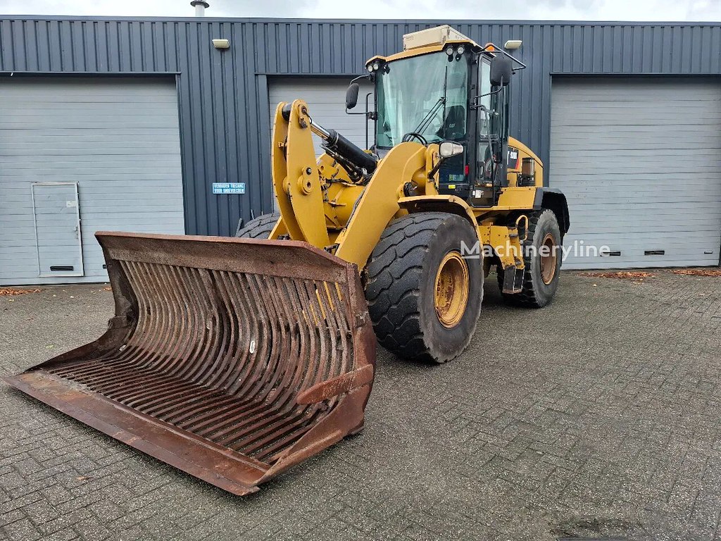 Caterpillar 930K prednji utovarivač