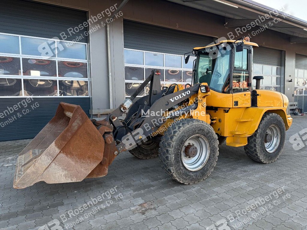 Volvo L40B prednji utovarivač