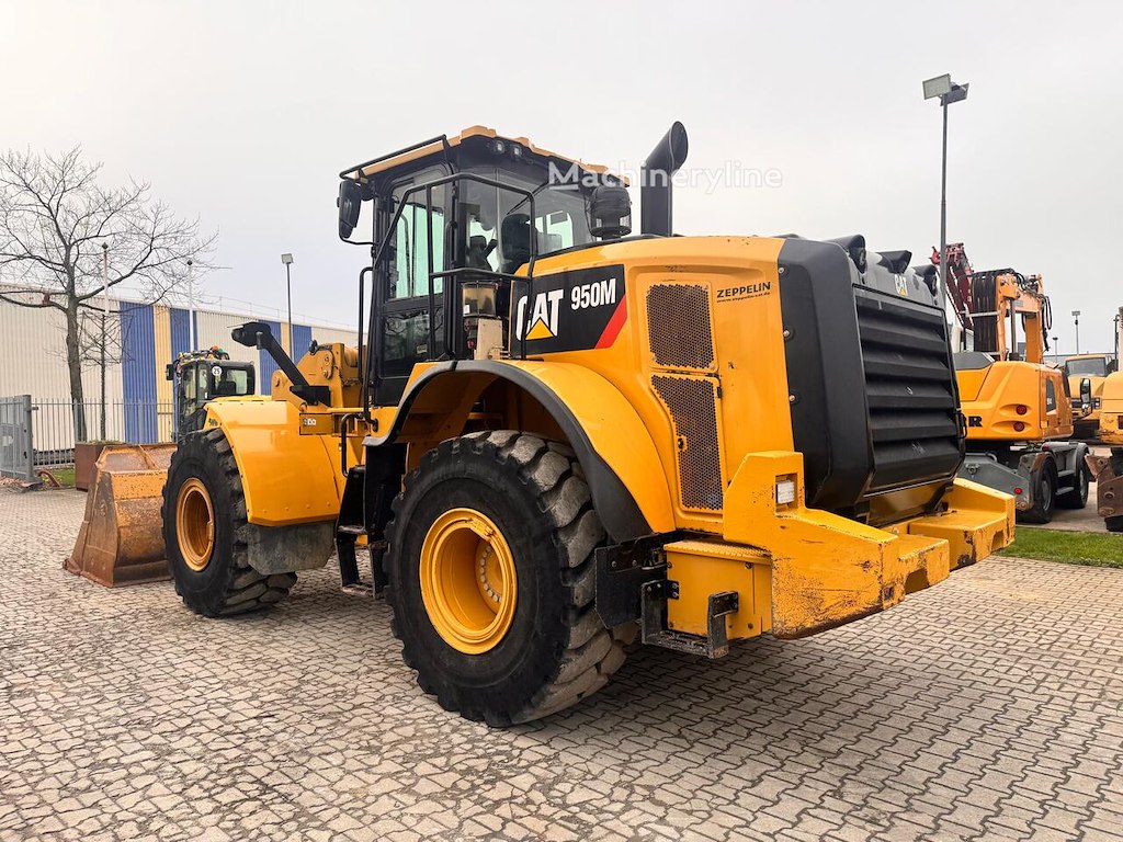 Caterpillar 950M . prednji utovarivač