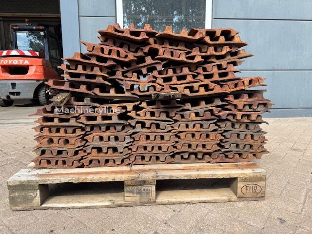 Hitachi Complete set trackplates/raupenplatten for ZX350LC papuča za gusenice za Hitachi ZX350LC bagera