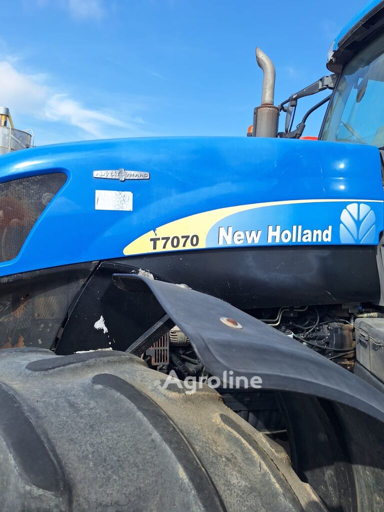 New Holland T7070 traktor točkaš