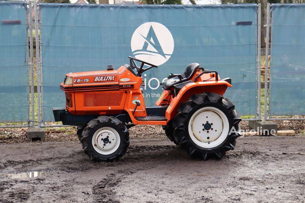 Prodaje se Kubota ZB1-15 traktor točkaš na aukciji