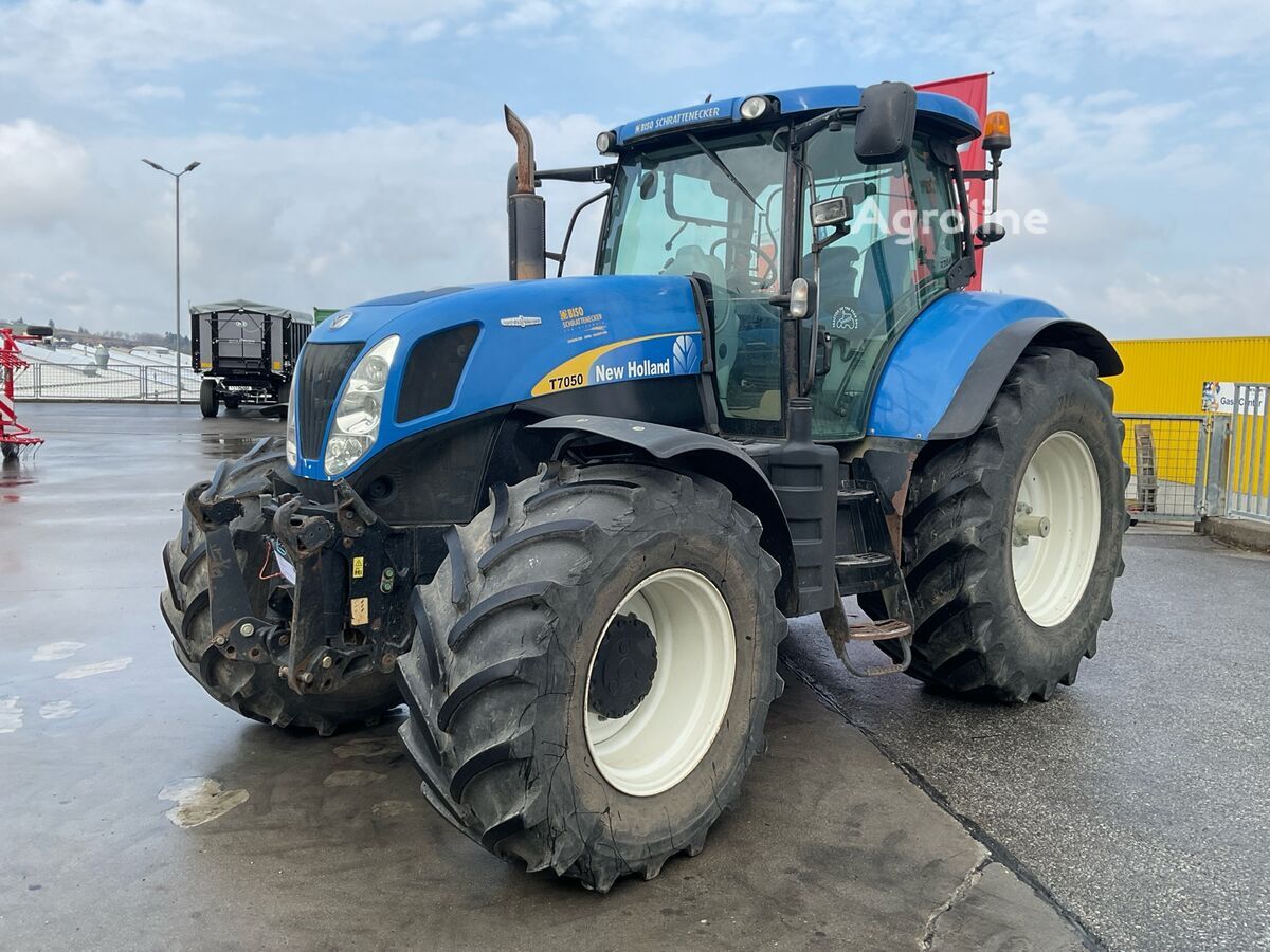 New Holland T7050 Autocomand traktor točkaš