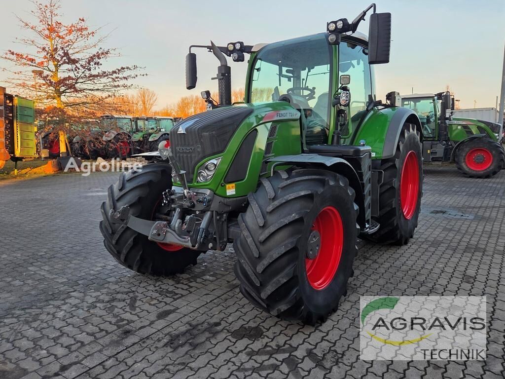 Fendt 724 Vario S4 traktor točkaš