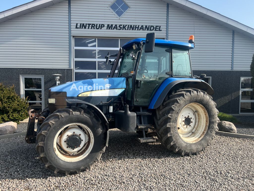 New Holland TM140 SS traktor točkaš