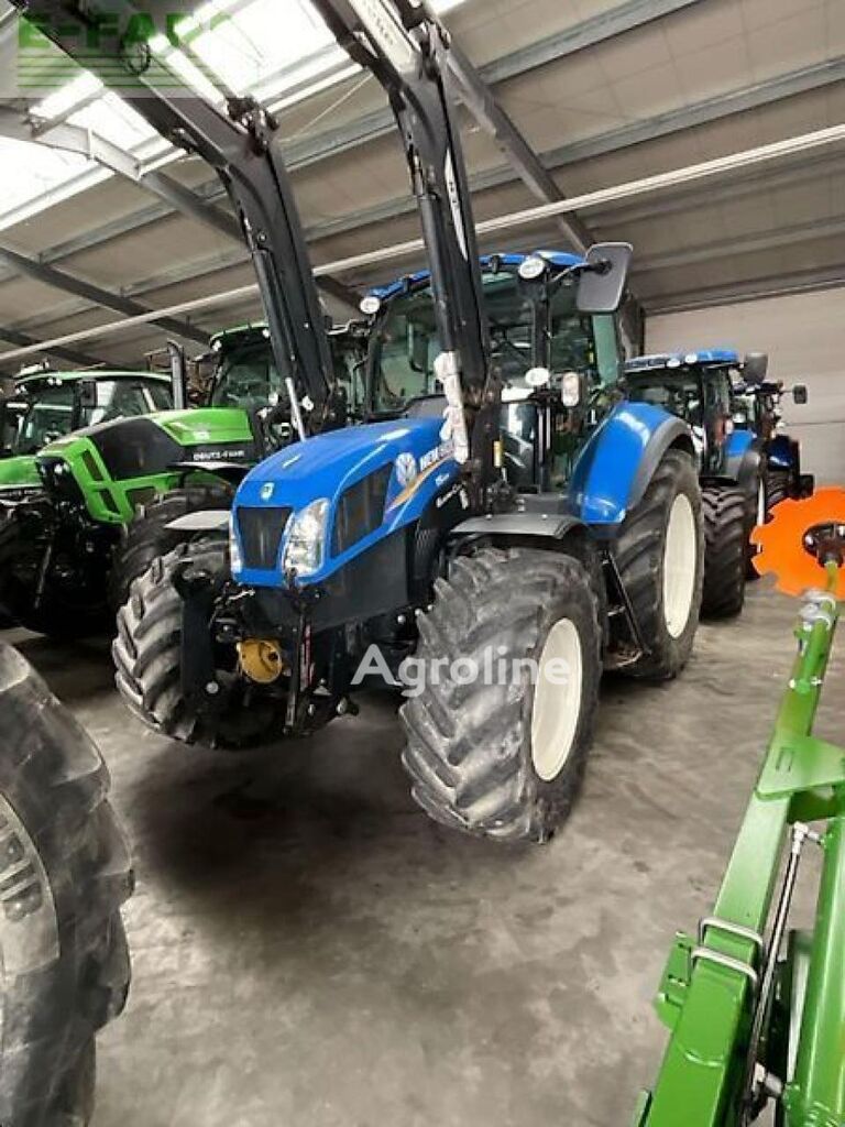 New Holland t 5.105 electro command traktor točkaš