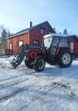 Prodaje se Zetor 7245 (MVA FRI) traktor točkaš na aukciji