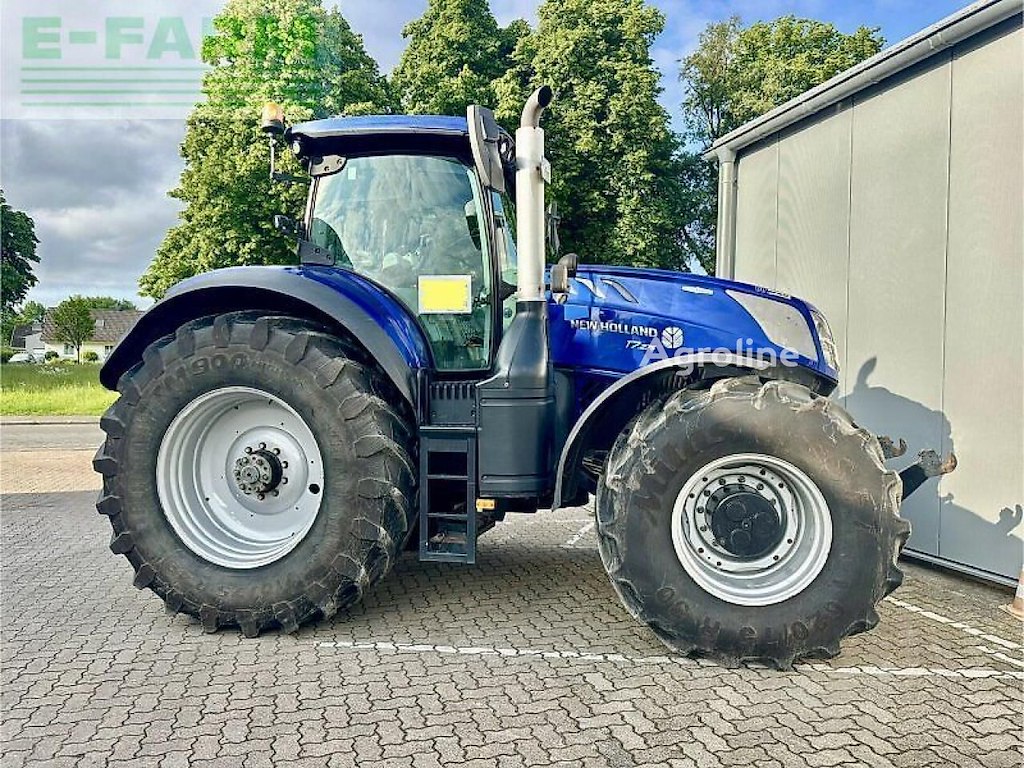 New Holland t 7.270 ac traktor točkaš