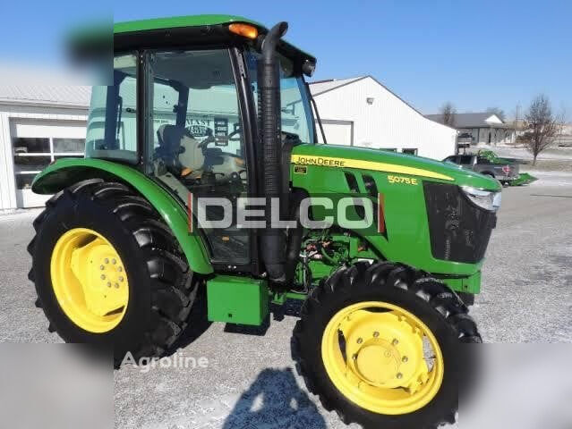 Novi John Deere 5075E traktor točkaš