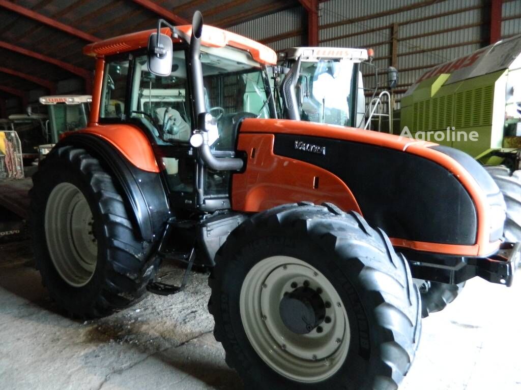 Valtra T190 traktor točkaš