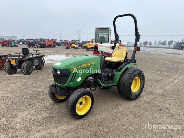 Prodaje se John Deere 2520 mini traktor na aukciji
