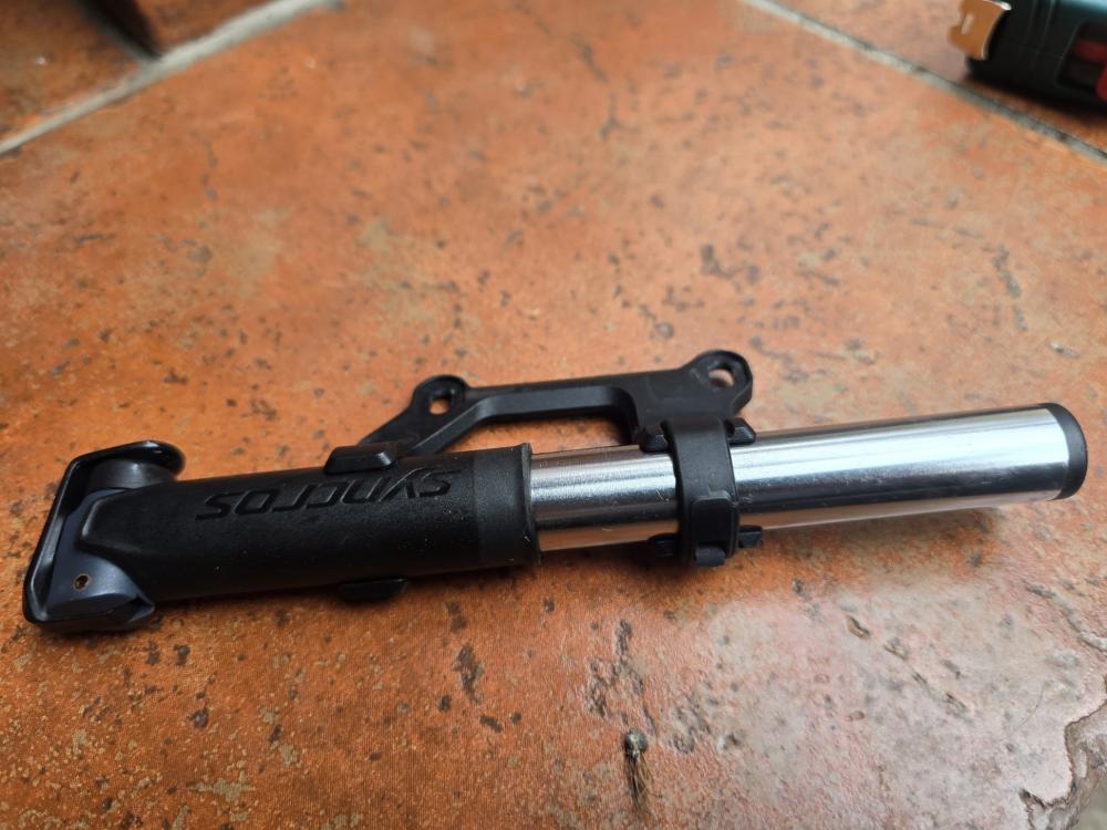 Syncross pumpa