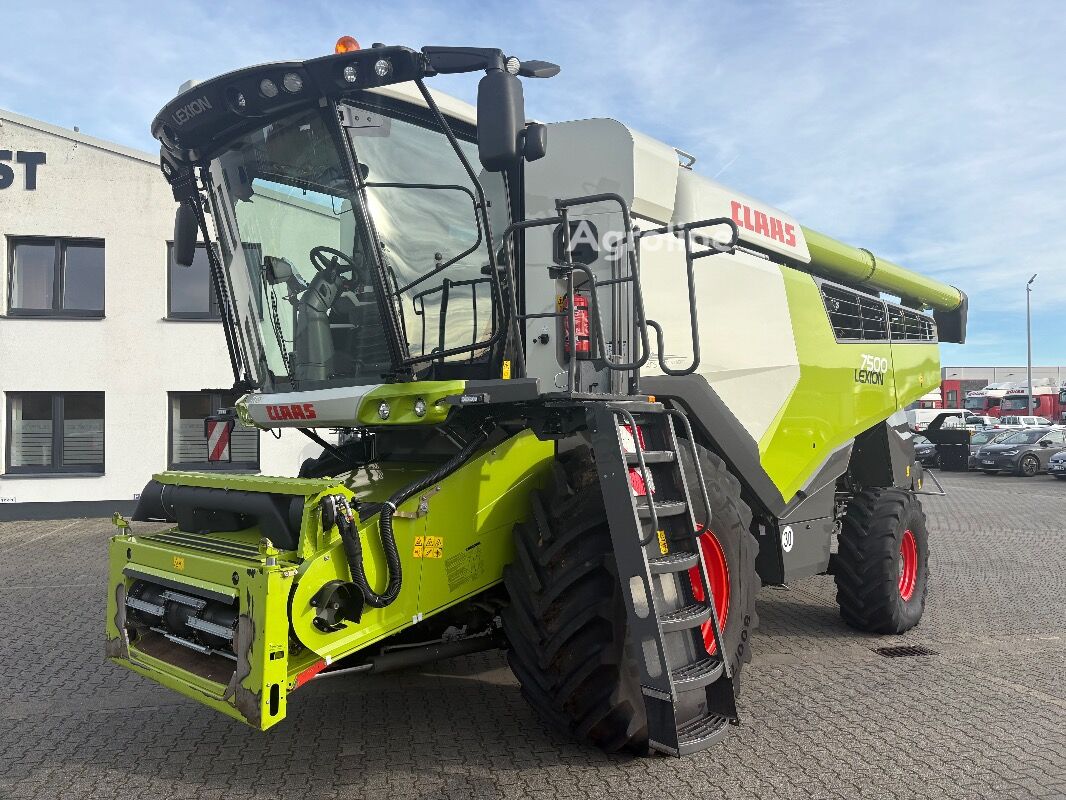 Claas LEXION 7500 kombajn za žito