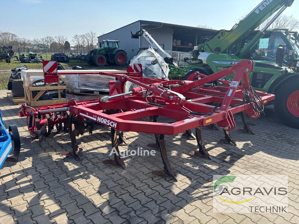 Horsch TERRANO 4 FX kultivator