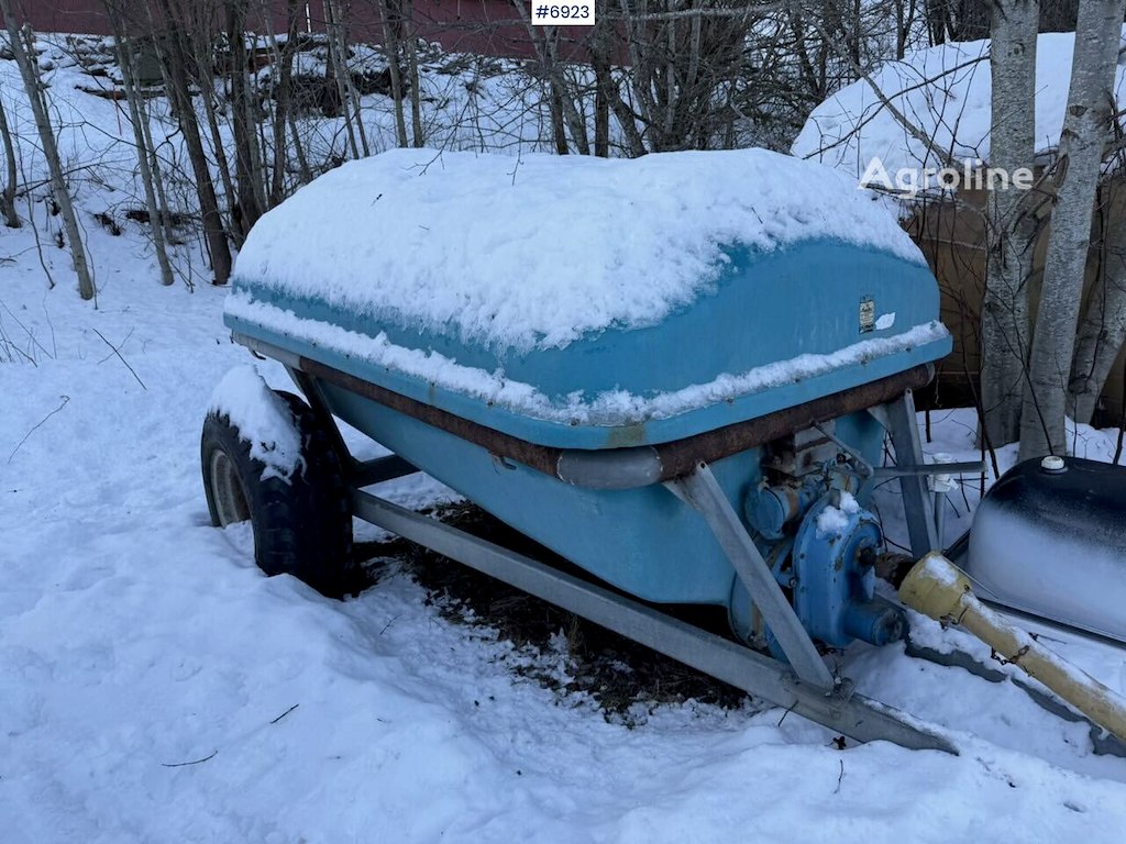 Reime 3500 vučeni rasipač