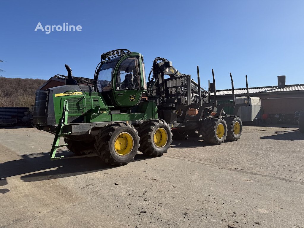 John Deere 1210G forvarder