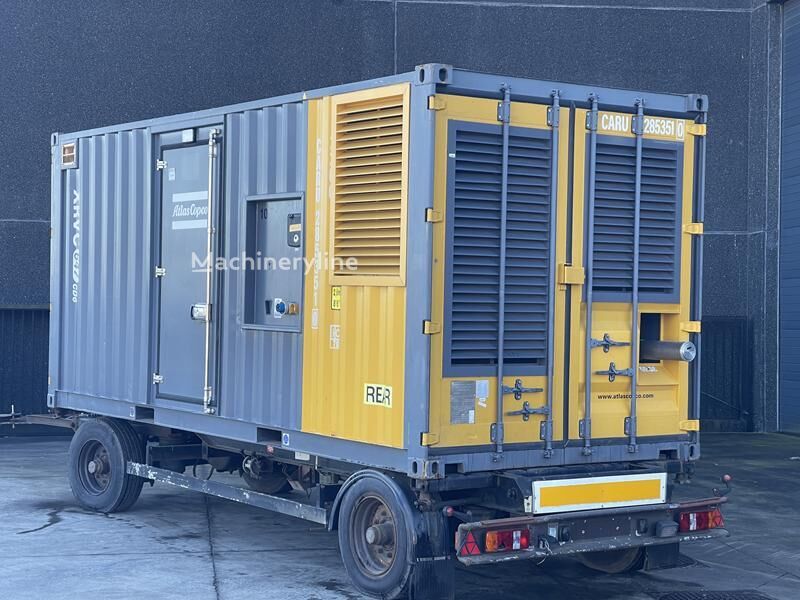 Atlas Copco XRVC 647 mobilni kompresor