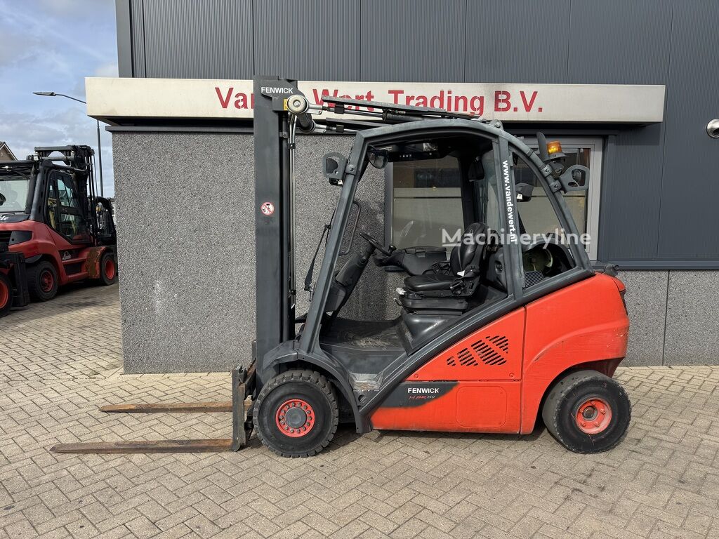 Linde H25T-02 Triplo 550 freelift sideshift 4e functie 2015 9100uur LP viljuškar na gas