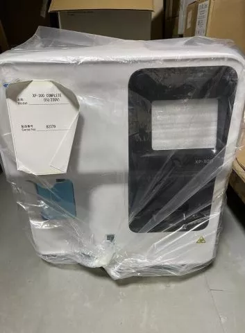 HEMATOLOGY ANALYZER SYSMEX XP300