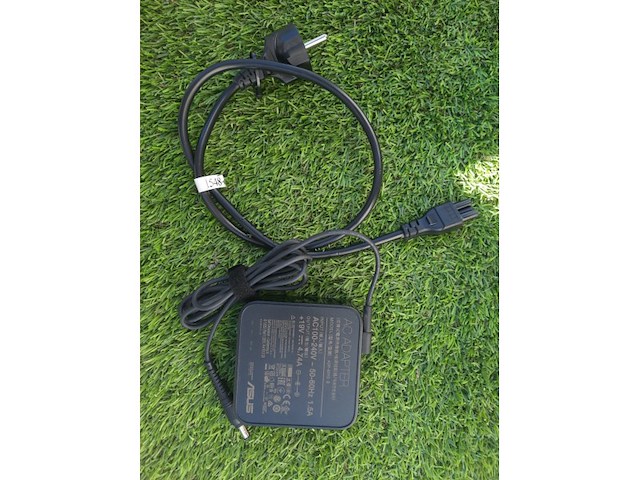 Asus AC adapter ADP-90YD B (90W, 19V, 4.74A),