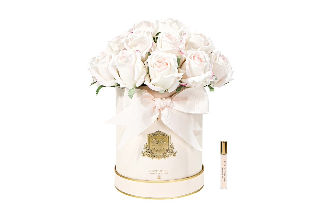 Cote Noire Hat Box Bouquet Pink Box with Pink Blush Rose Buds – Difuzer
