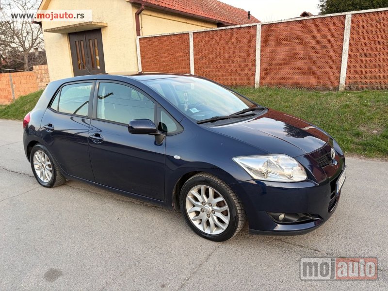 Toyota Auris 1,4d 66Kw