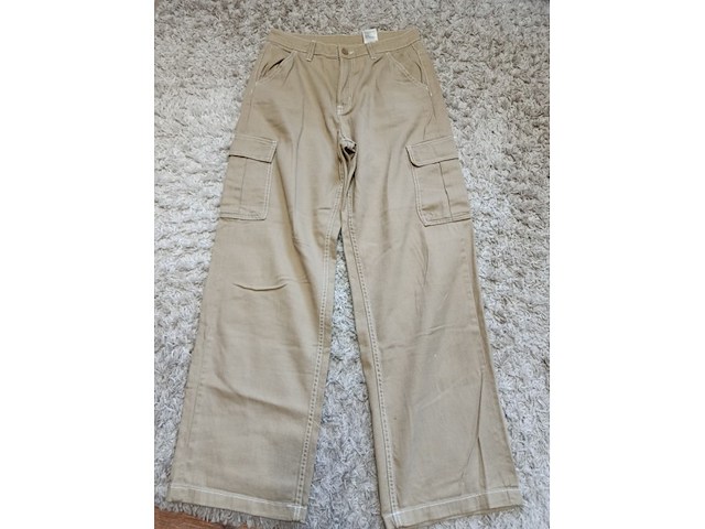 Pantalone-H&;;M-182