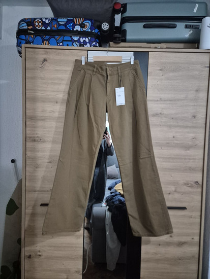 Zara CHINO dostupno do RASPRODAJA