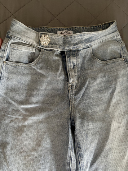 Šljokičaste Zvonaste Farmerke / Italija