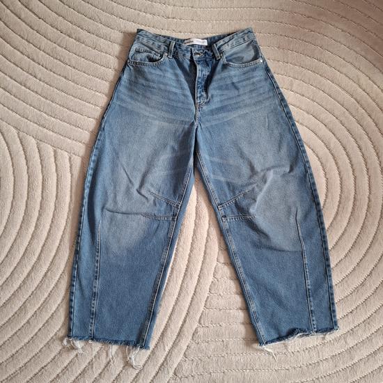 Bershka balloon jeans M