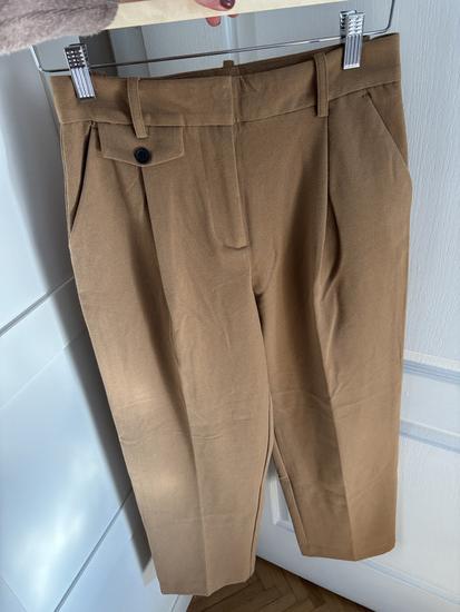 Zara pantalone