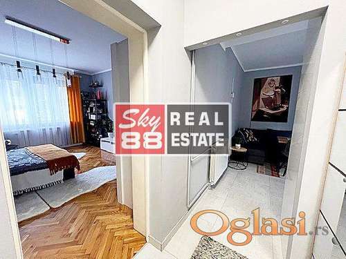 2,0 Centar , Stari grad , Skadarlija , perfektan , luksuzan stan ID#2435
