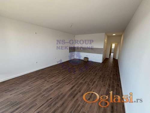 Penthouse sa dve krovne terase na Telepu! 110m2