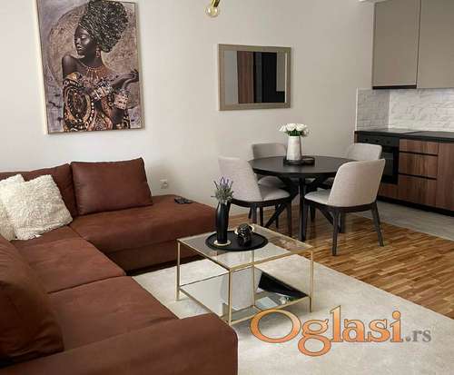 Dvoiposoban stan na Salajci - prodaje se namešten