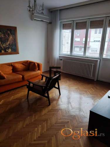 Palmotićeva, 86 m2, 2.5, parking mesto ID#1906