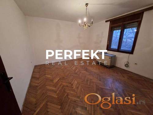Topola, dvosoban, prvi sprat, 50m2, ta
