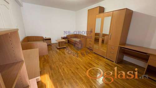 ***Trosoban-Bulevar oslobodjenja -75m2***