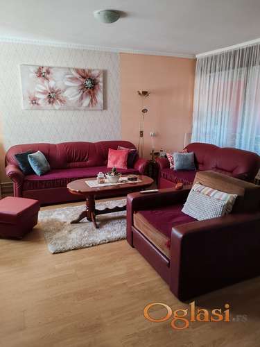 Prodaja Renoviranog Stana U Tivolu – 66 m² | 4. Sprat