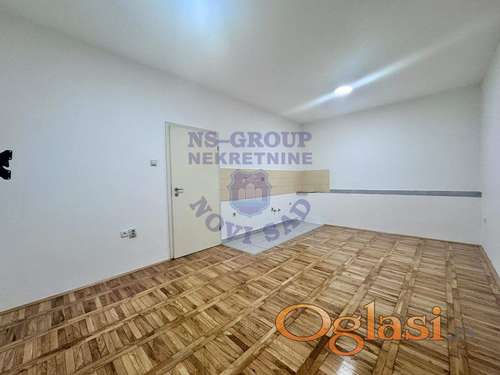 550093-Garsonjera-25m2-Stari Majur