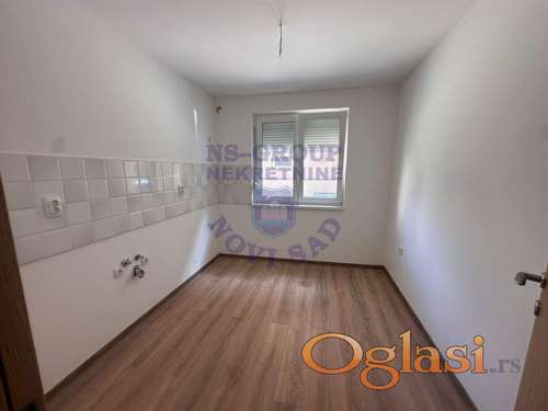 Četvorosoban - 101m2 - Sremski Karlovci