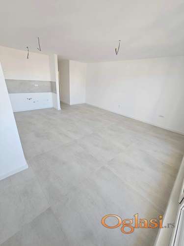 ~~~ LEP i velik stan kod bulevara Patrijarha Pavla ~~~