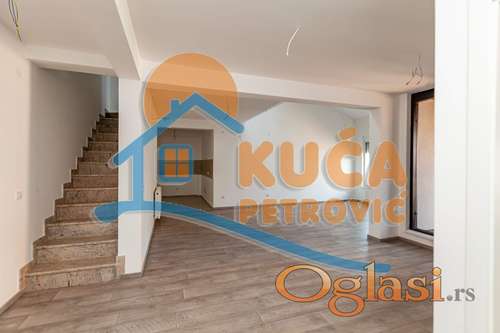 4.0, Duplex, Centar