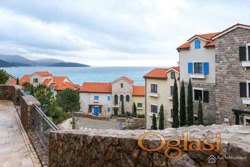 Prodajem jednosoban stan u Luštica Bay – Marina Village