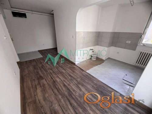 Novi Sad, Nova Detelinara - Kompletno renoviran dvoiposoban stan, 58 m2