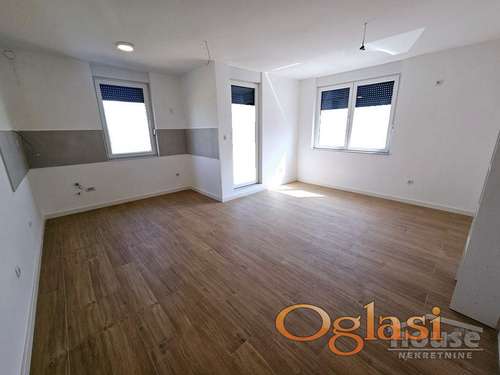 STAN - PETROVARADIN - KARAGACA - 72m2 - 151200 evra