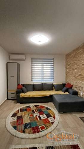 STAN - NOVI SAD - ADAMOVIĆEVO NASELJE - 22m2 - 65000 evra