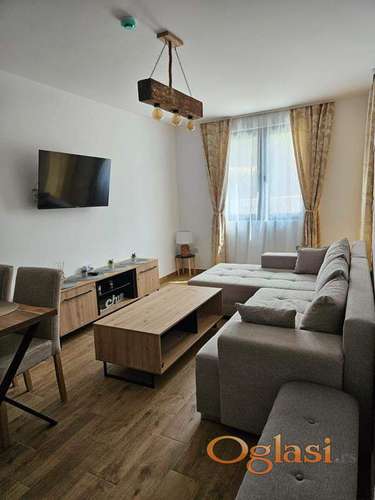 **APARTMAN NA KOPAONIKU**