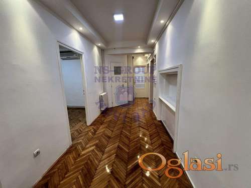 556544-Adaptirana zgrada u centru