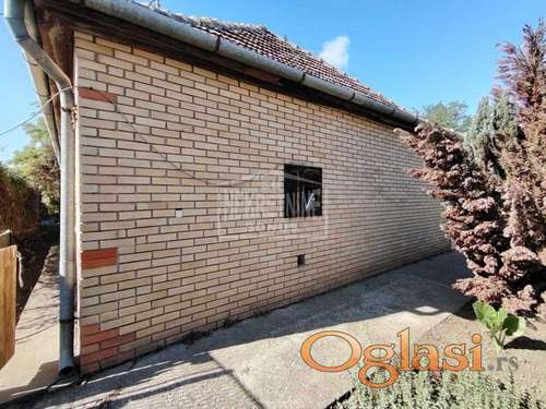 Subotica-Mali Bajmok-prodaje se kuća sa pomoćnim objektima ID#2075